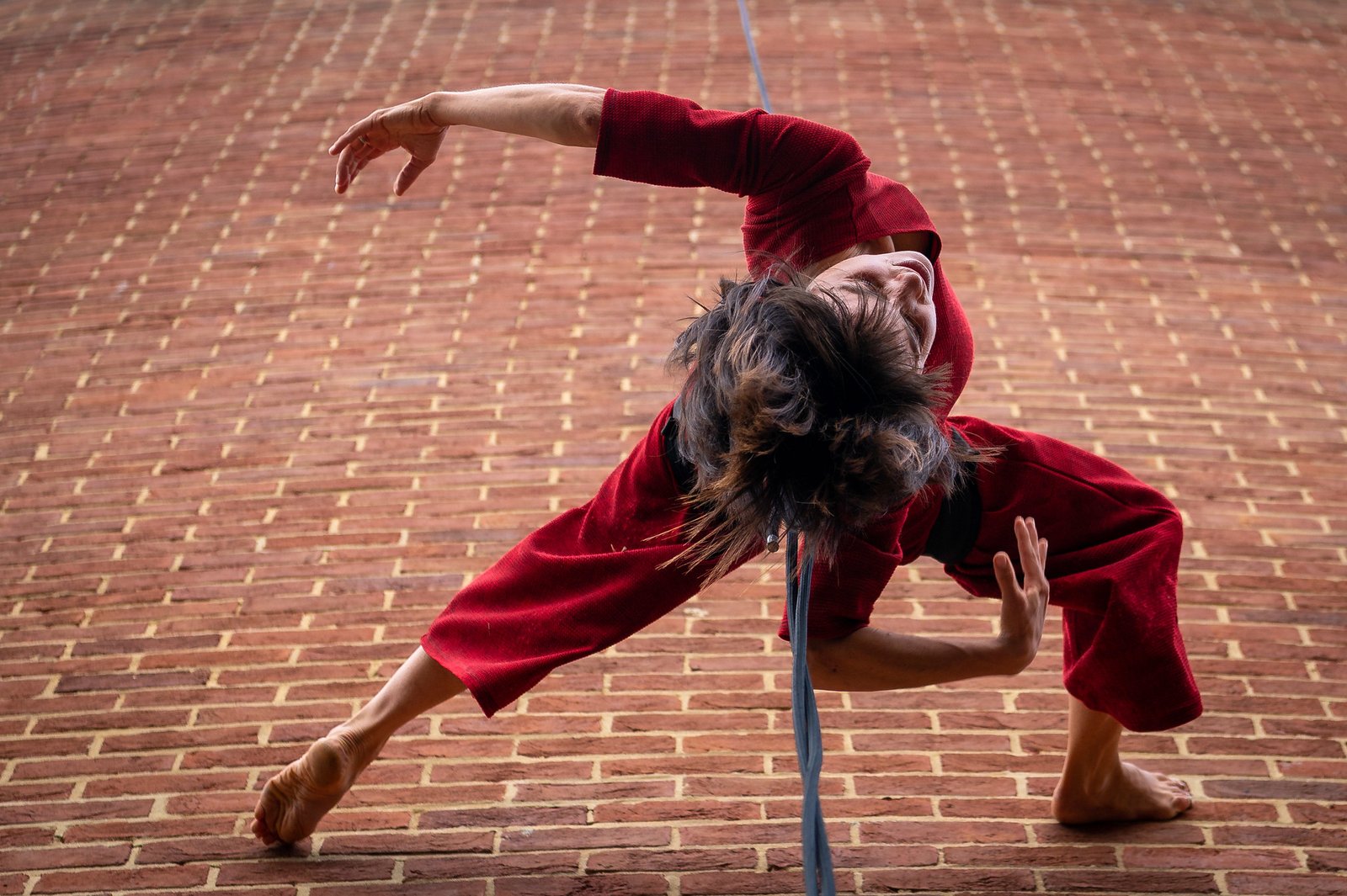 Vertical and aerial dance harness creative lab 2022 - Gravity & Levity